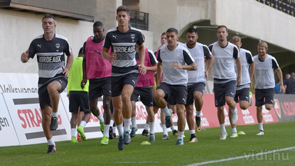 Bordeaux train at the Pancho Arena | Videoton FC Fehérvár