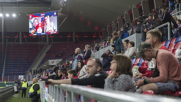 Köszönj el Rolitól a MOL Aréna Sóstó óriáskivetítőjén! | Videoton FC ...